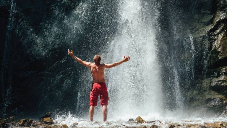 Cold Shower Benefits…A Jolt of Good Health – Healthy Insights