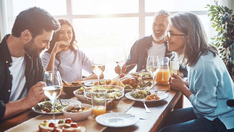 16 Ways to Encourage Your Family to Eat Healthy - Healthy Insights